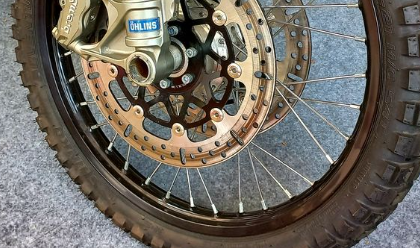 Inilah Alasan Kenapa Ban Motor Off-Road Licin Pada Saat Di Jalan Raya ...